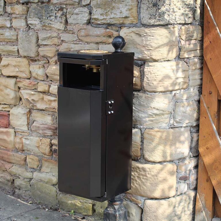 WSP/D Post Mountable Closed Top Bin | Wybone