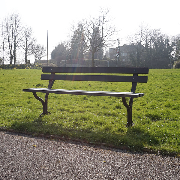 Wybone Dacorum Garden Bench with recycled black plastic slats | Wybone