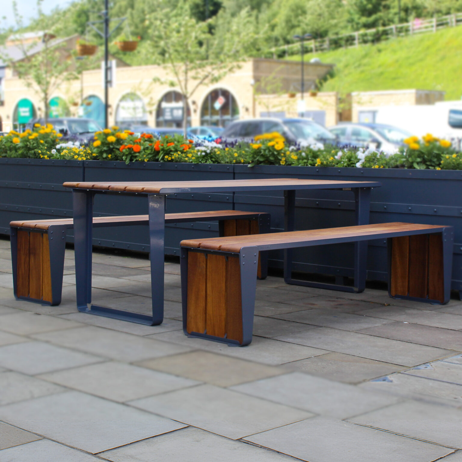 Contour Picnic Table & Bench Set | Wybone